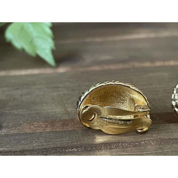 Erwin Pearl | Jewelry | Vintage Erwin Pearl Signed Gold Tone Textured ...